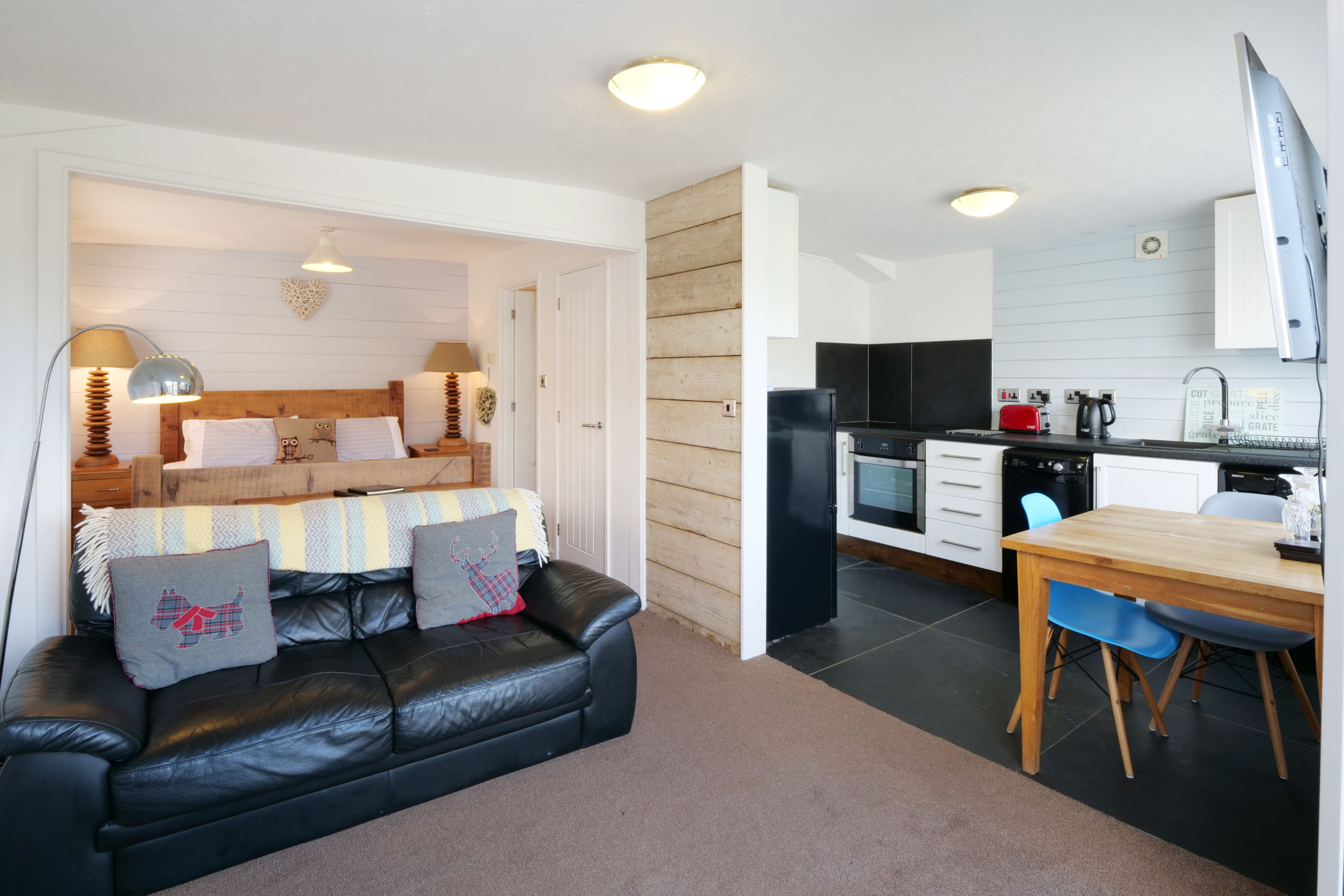 Northcott Cabin Holiday Cottage | Book Now | Cornish Secrets