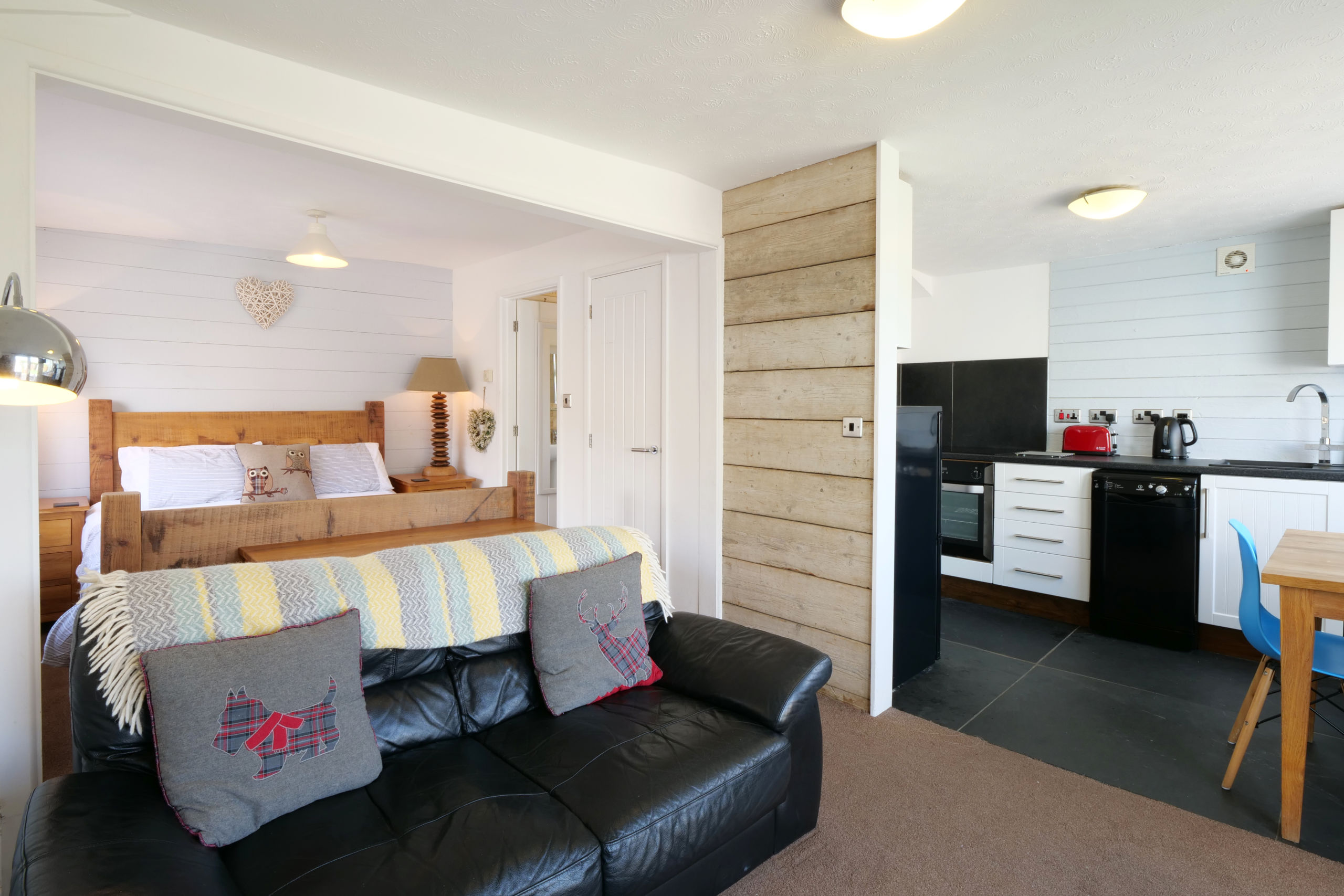 Northcott Cabin Holiday Cottage | Book Now | Cornish Secrets