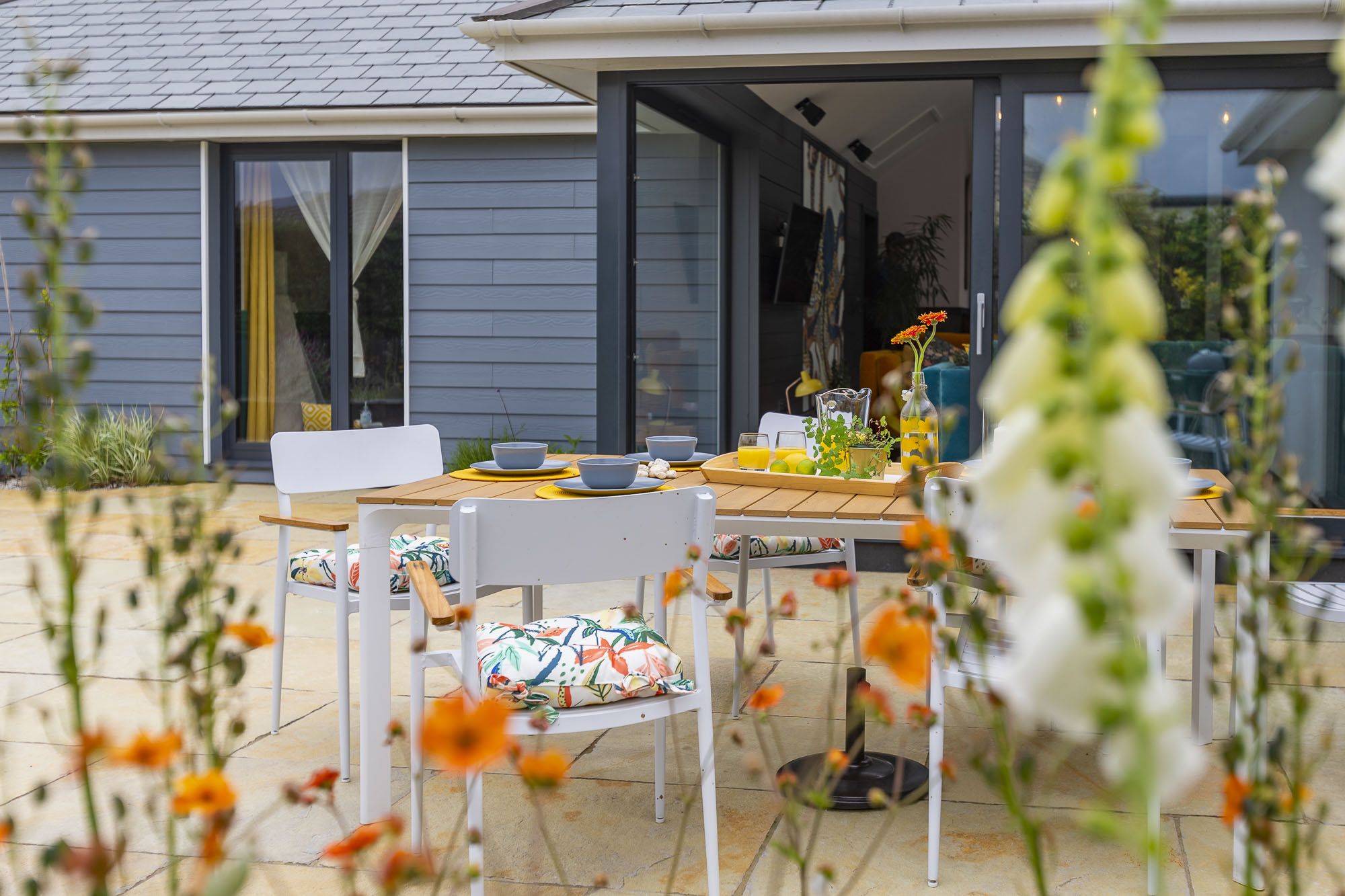 Dolphins Beach Retreat Holiday Cottage | Book Now | Cornish Secrets