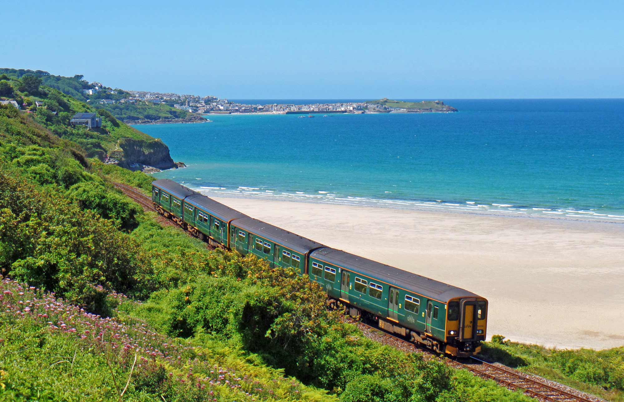 Getting around Cornwall: a car-free holiday | Cornish Secrets