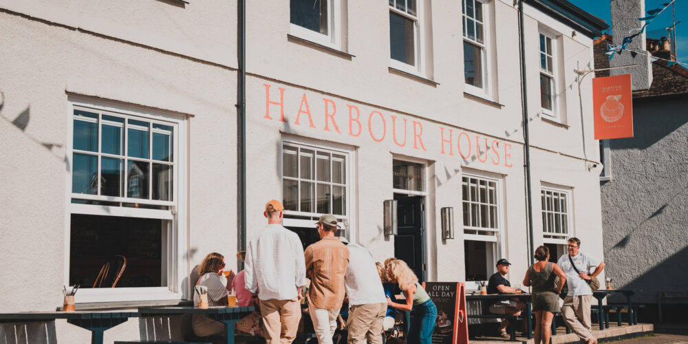 50 Best Pubs and Bars in Cornwall | Cornish Secrets